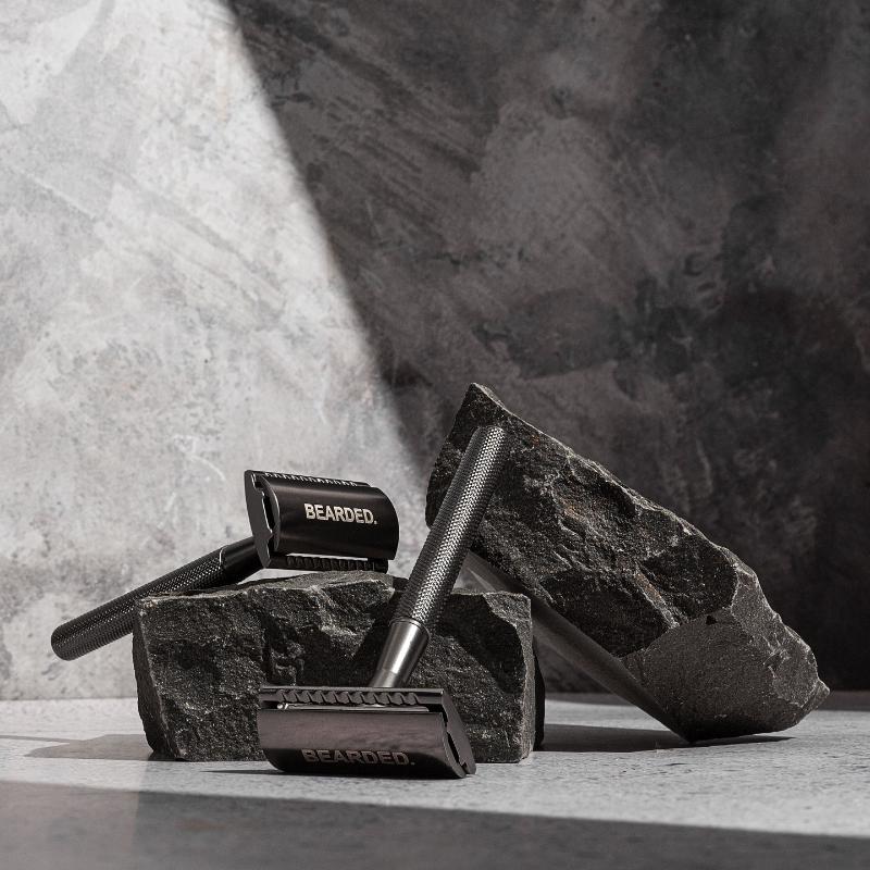 Double Edge Safety Razor – BEARDED.